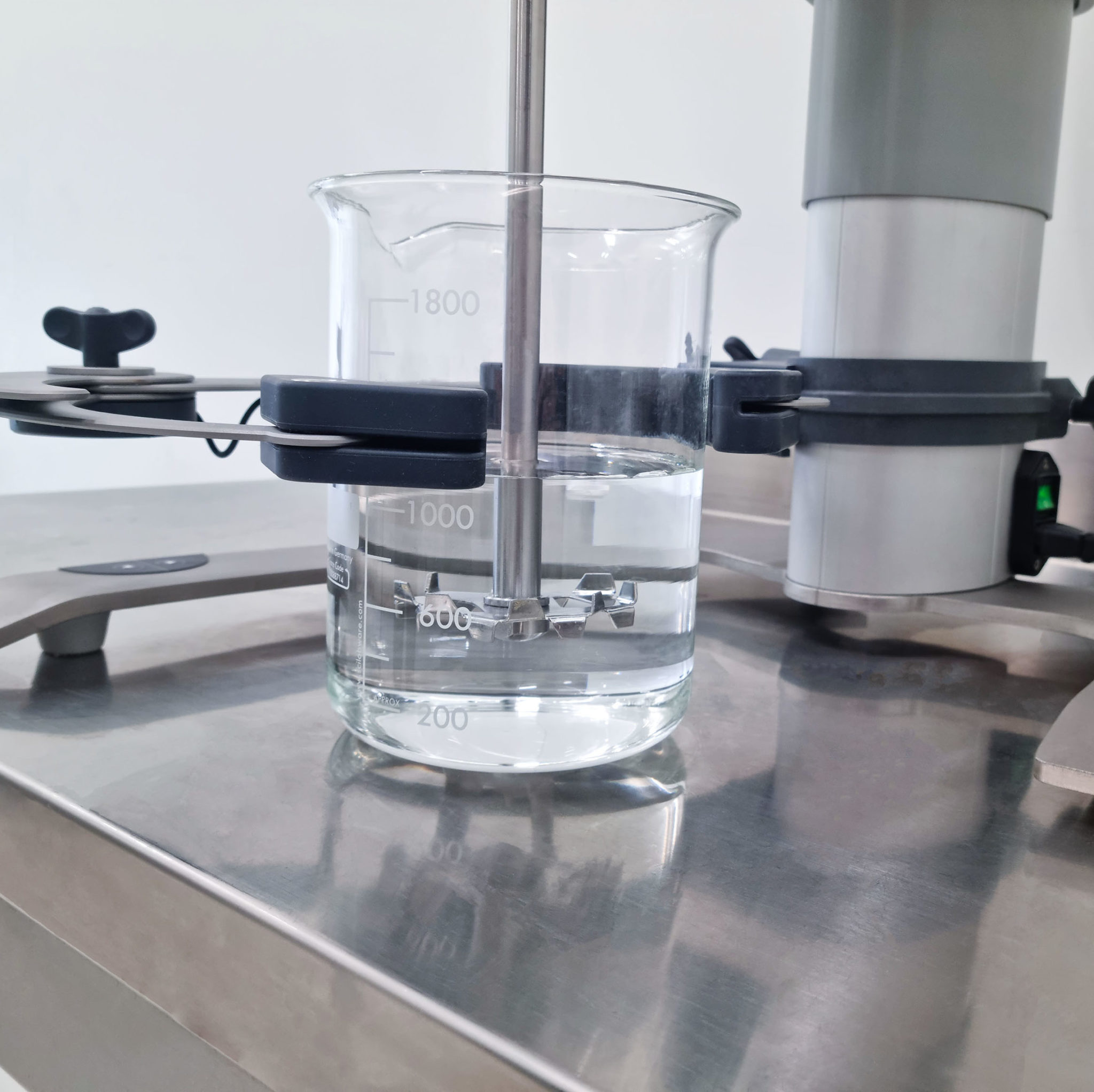5 factors to consider when buying a laboratory mixer for the cosmetics ...