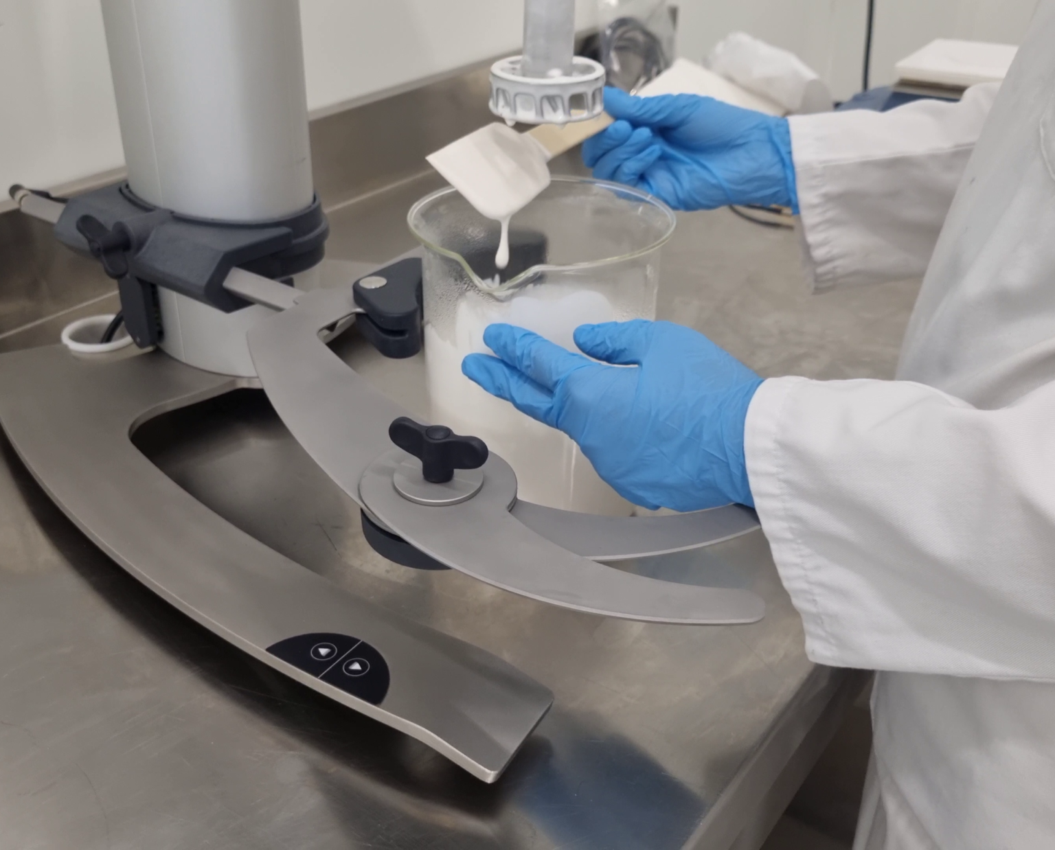 How to successfully create emulsions for cosmetic and healthcare ...